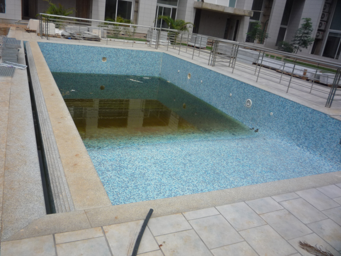 A 3 BEDROOM TOWN HOUSES WITH A SWIMMING POOL FOR SALE AND $650000 AND ...